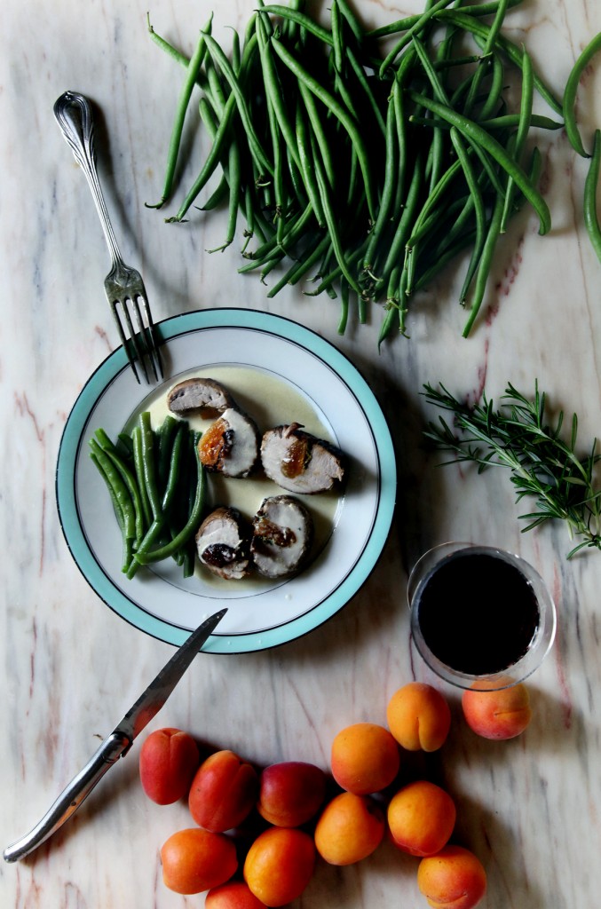 Pork filet mignon with apricot and prunes : MIMI THORISSON